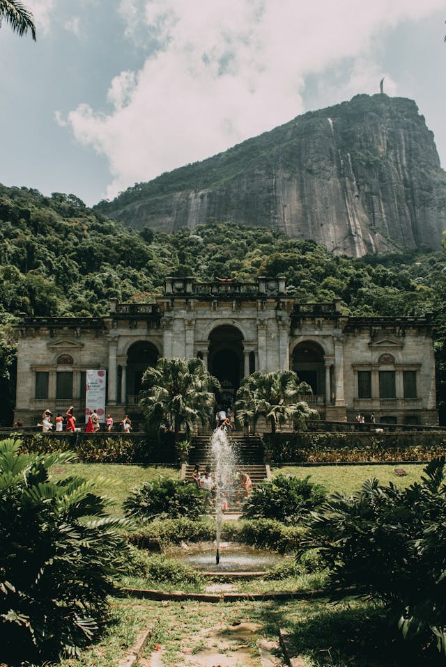 Parque Lage Rio de Janeiro: Um Refúgio de Natureza e Cultura - Turismo ...